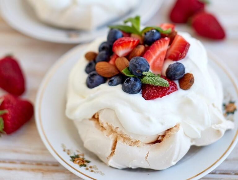 La recette de pavlova de Cyril Lignac - astuces et conseils